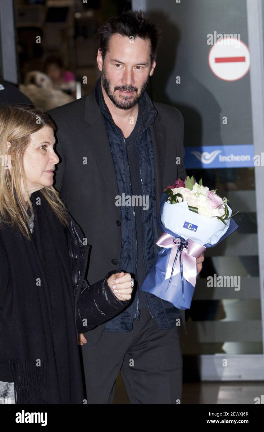 7 January 2015 - Incheon, South Korea : Actor Keanu Reeves arrives at ...