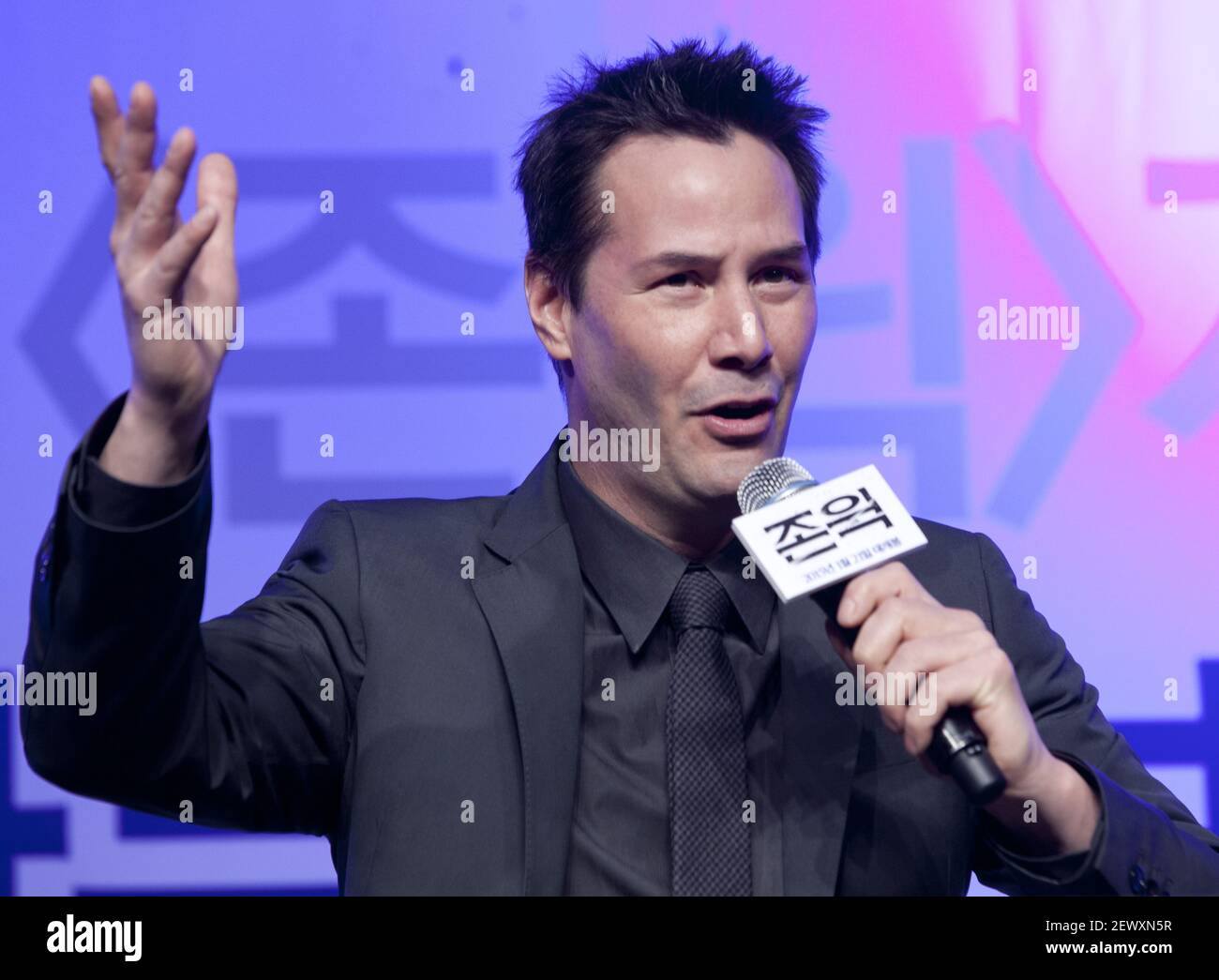 8 January 2015 - Seoul, South Korea : Actor Keanu Reeves attends a ...