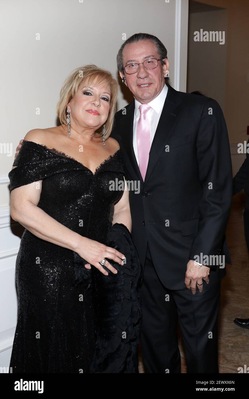 Doral-Florida- JANUARY 11, 2015: Dra. Nancy Alvarez and husband Dr ...