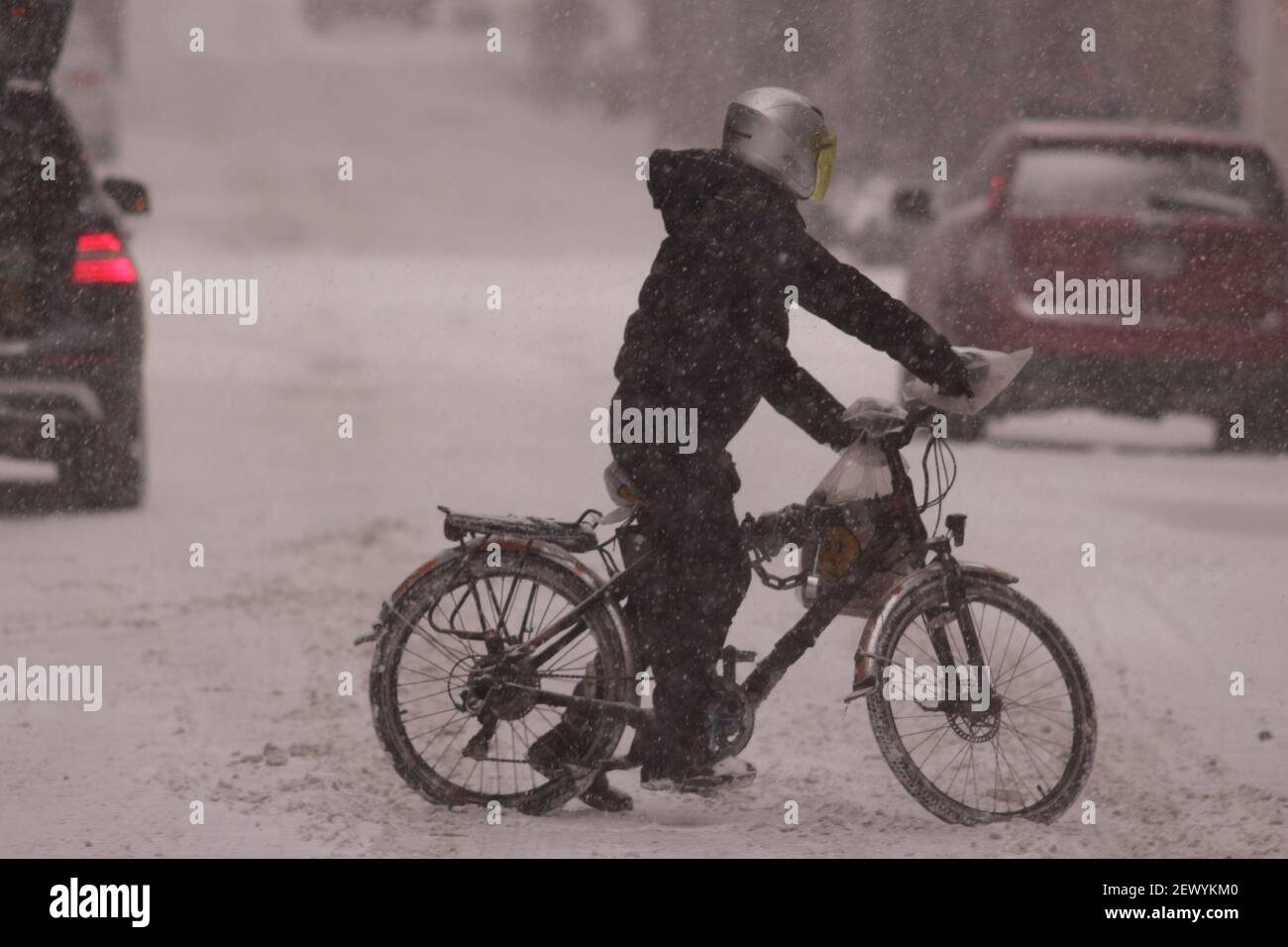 The blizzard known as Juno starts to create hassles and misery in ...