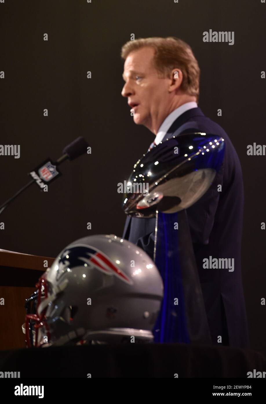 NFL Commissioner Roger Goodell holds a press conference and answers ...