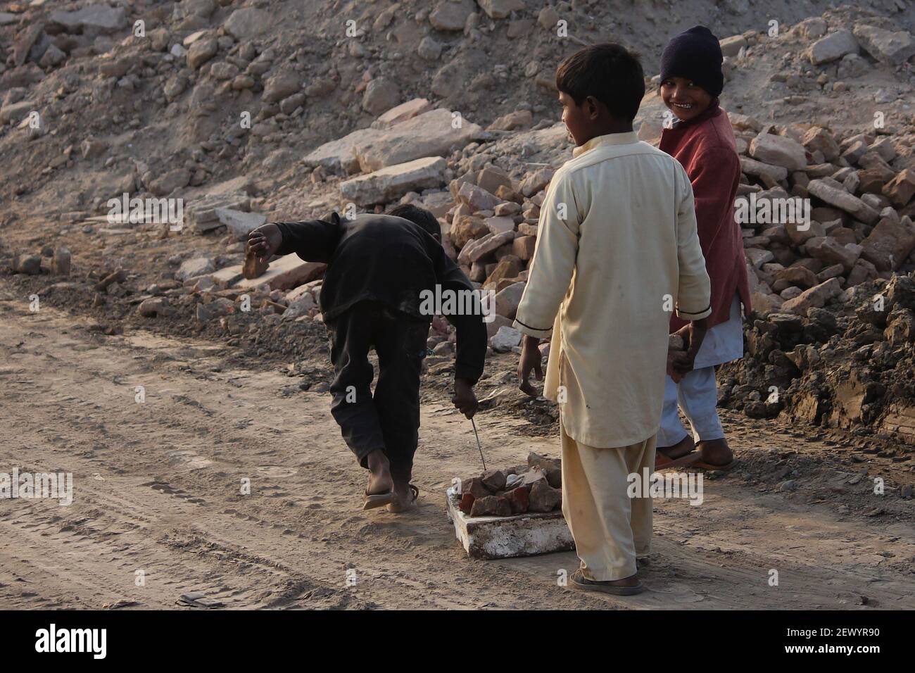Pakistani poor children takes a part of International Street Childrenâ ...
