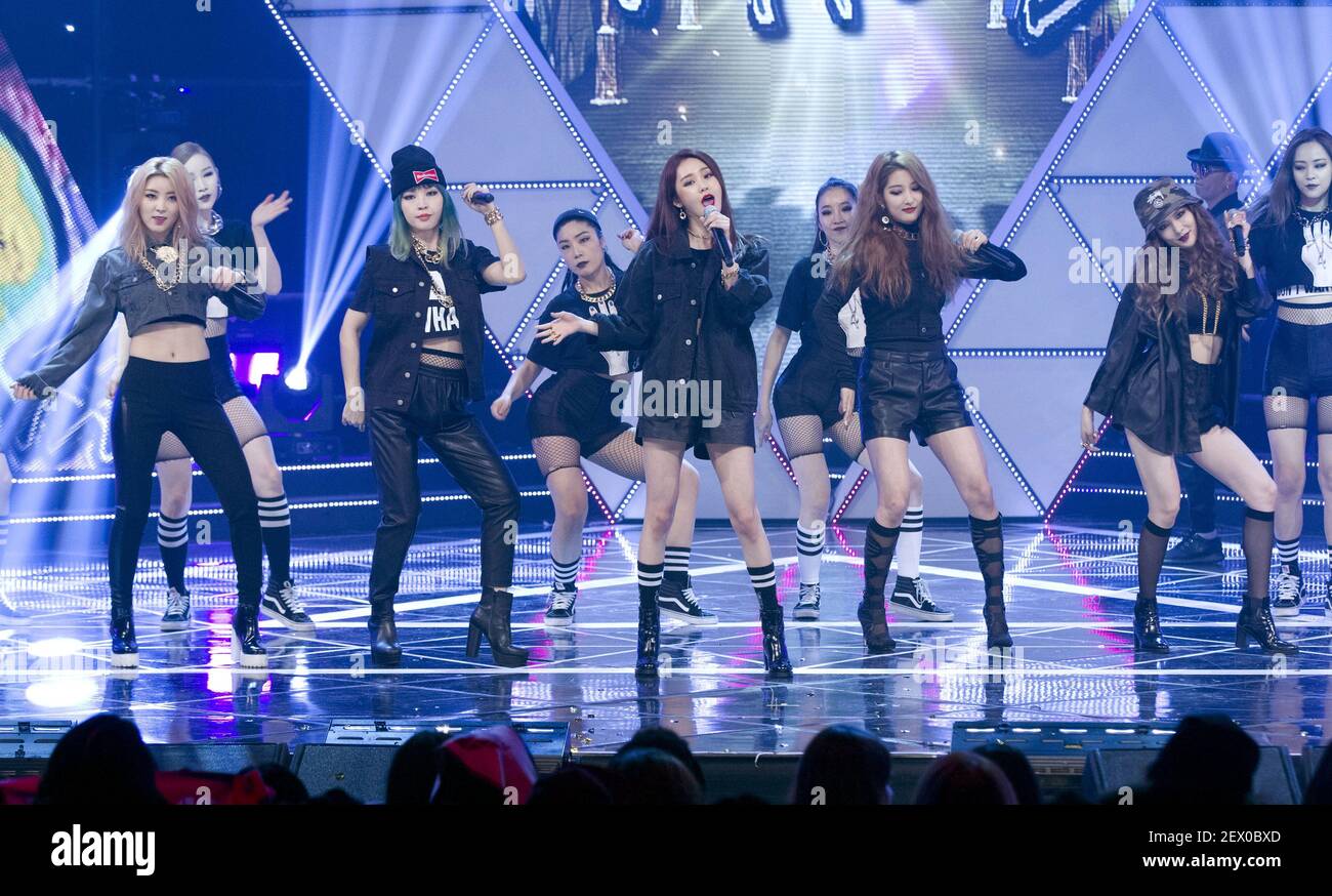 11 February 2015 - Goyang, South Korea : South Korean girl group ...