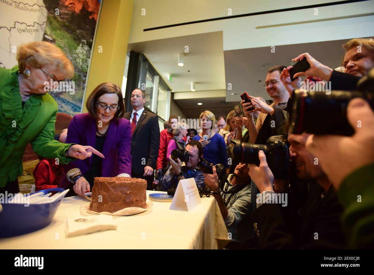 Former Governor, Barbara Roberts, and soon-to-be Governor, Kate Brown ...