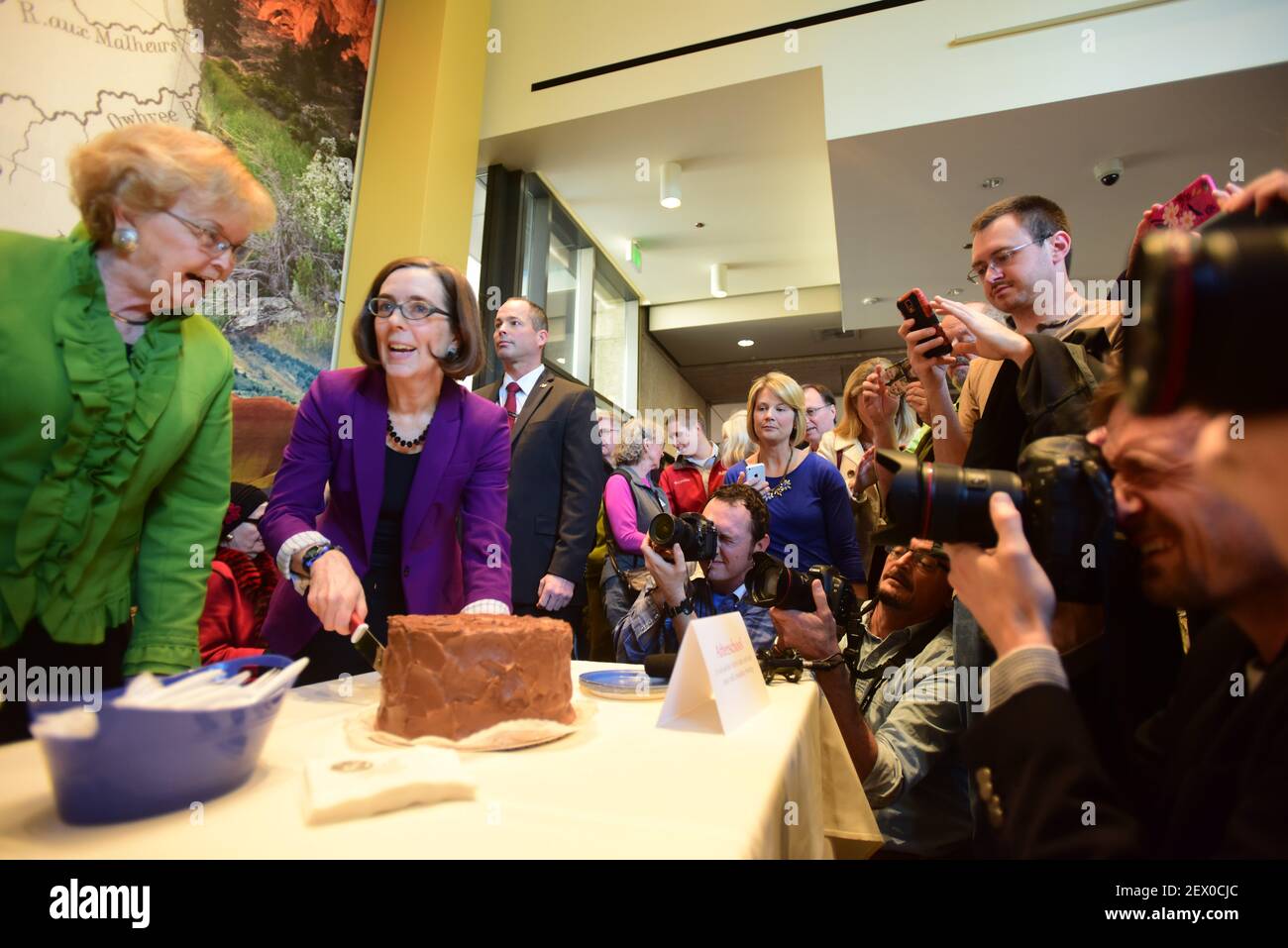 Former Governor, Barbara Roberts, and soon-to-be Governor, Kate Brown ...