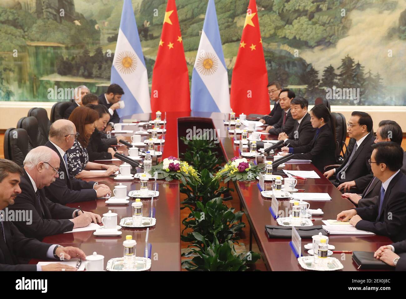 Li Keqiang meeting with Argentina president Christina in Beijing, China ...