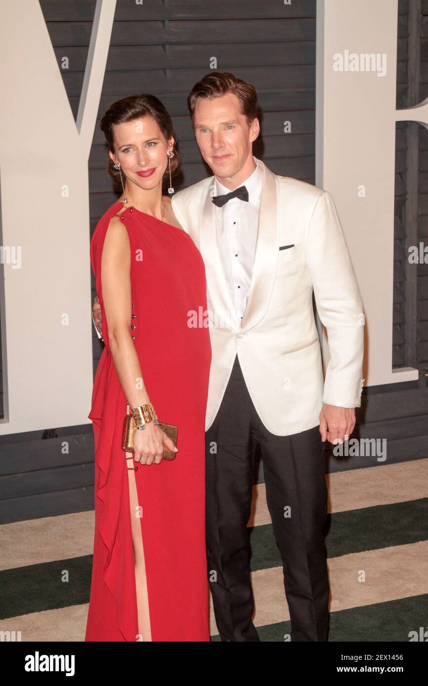Actor Benedict Cumberbatch arrives at the 2015 Vanity Fair Oscar Party ...