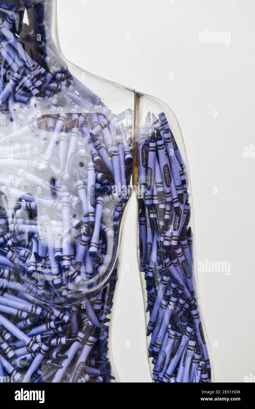 Cynthia Rowley crayon mannequin for Bloomingdale's partnership project ...