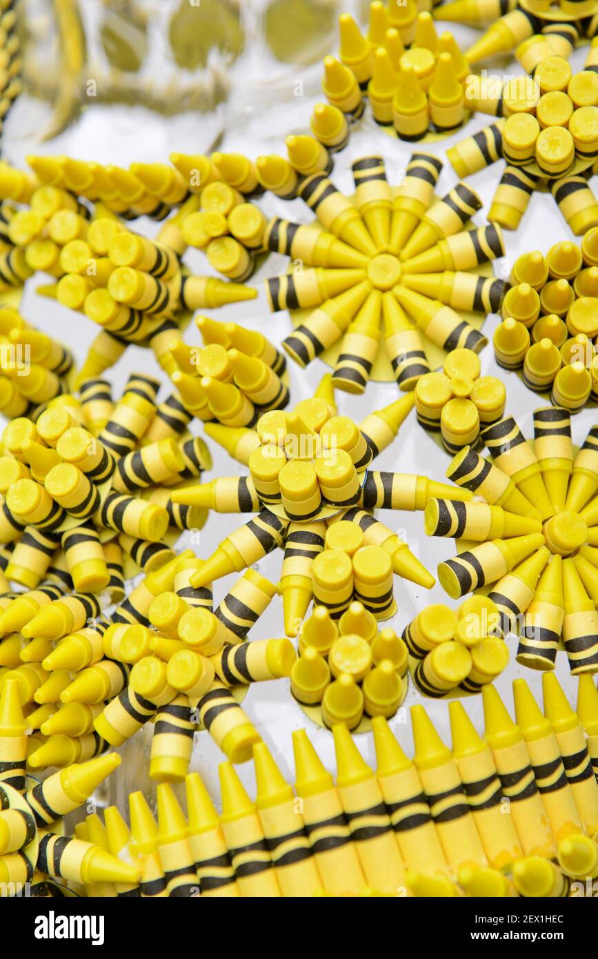 Nanette Lepore's "unmellow yellow" Crayola sculpture for Bloomingdale's ...