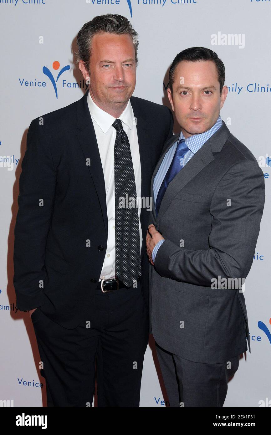 9 March 2015 - Beverly Hills, California - Matthew Perry, Thomas Lennon ...