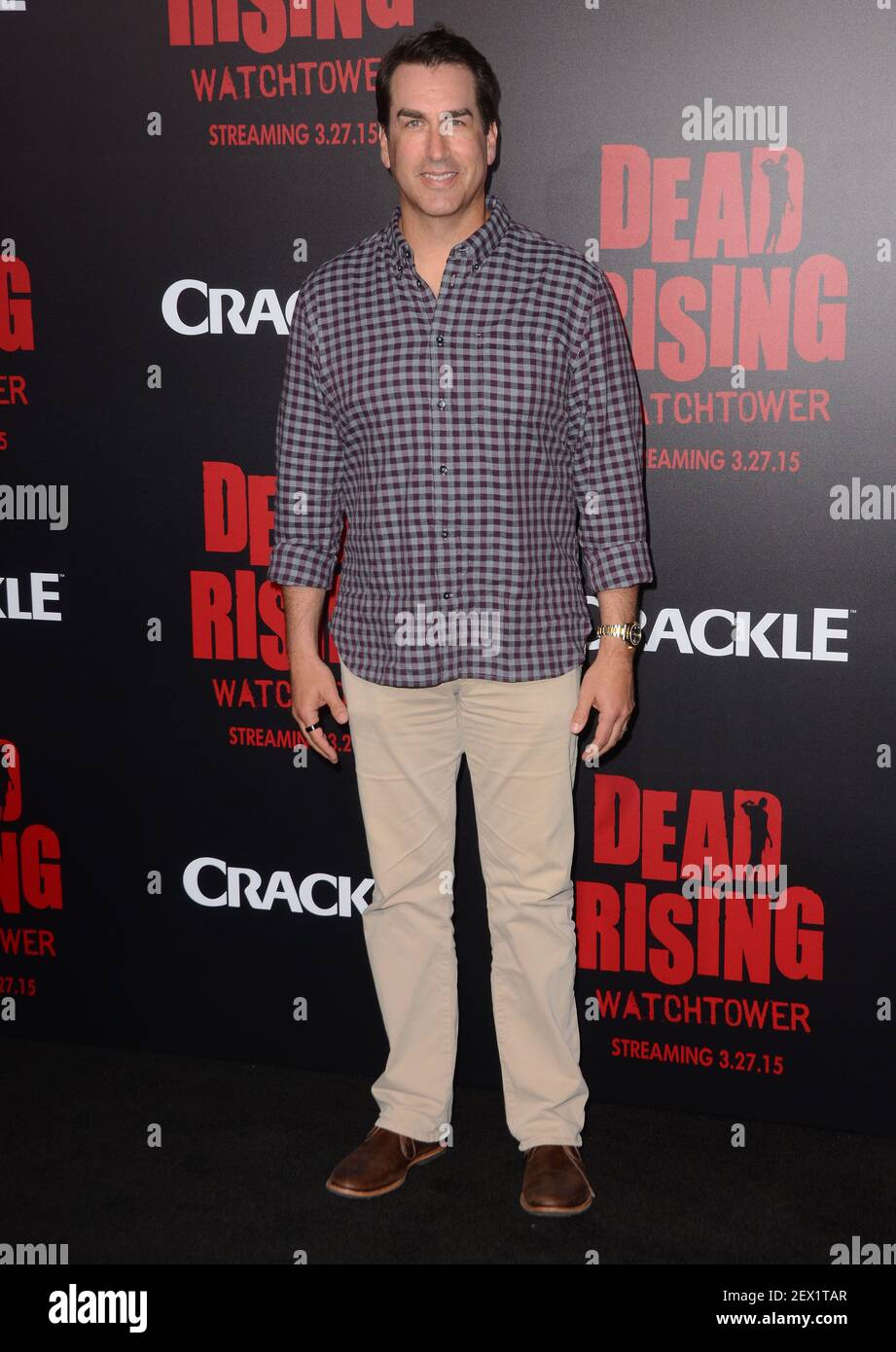 11 March 2015 - Los Angeles, California - Rob Riggle. Arrivals for ...