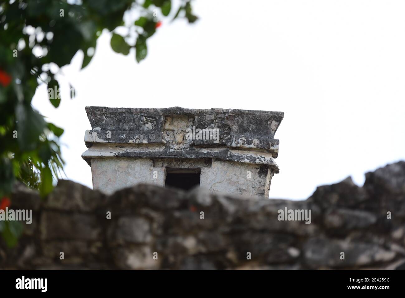 Templo del dios descendente hi-res stock photography and images - Alamy