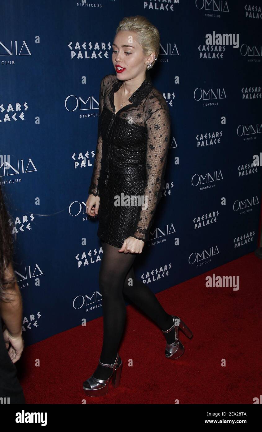 21 March 2015 - Las Vegas, NV - Miley Cyrus. Miley Cyrus walks the red ...