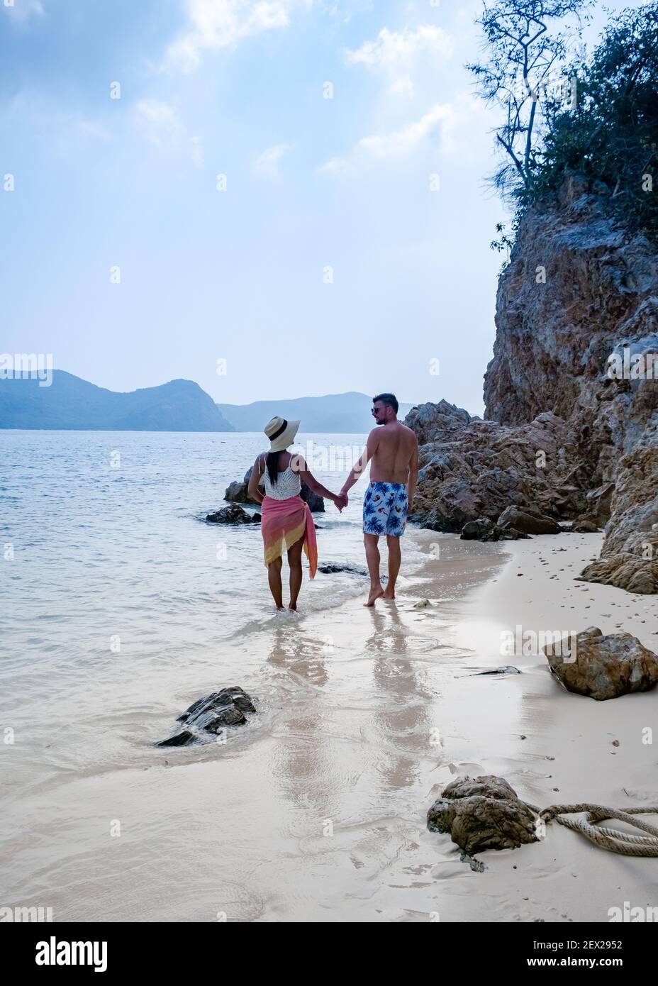 Backside couple looking view hi-res stock photography and images - Alamy