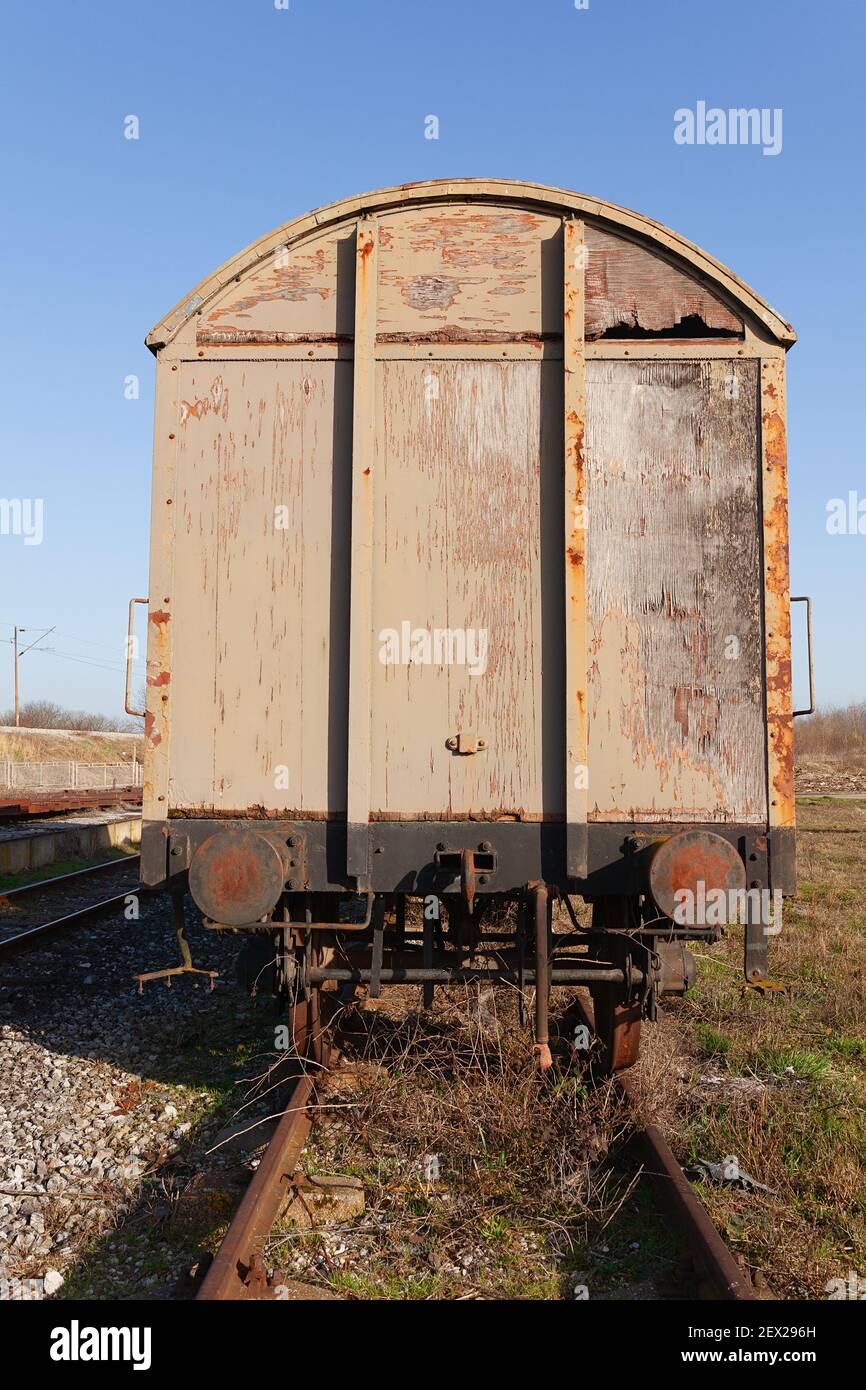 Wagon tracks hi-res stock photography and images - Alamy