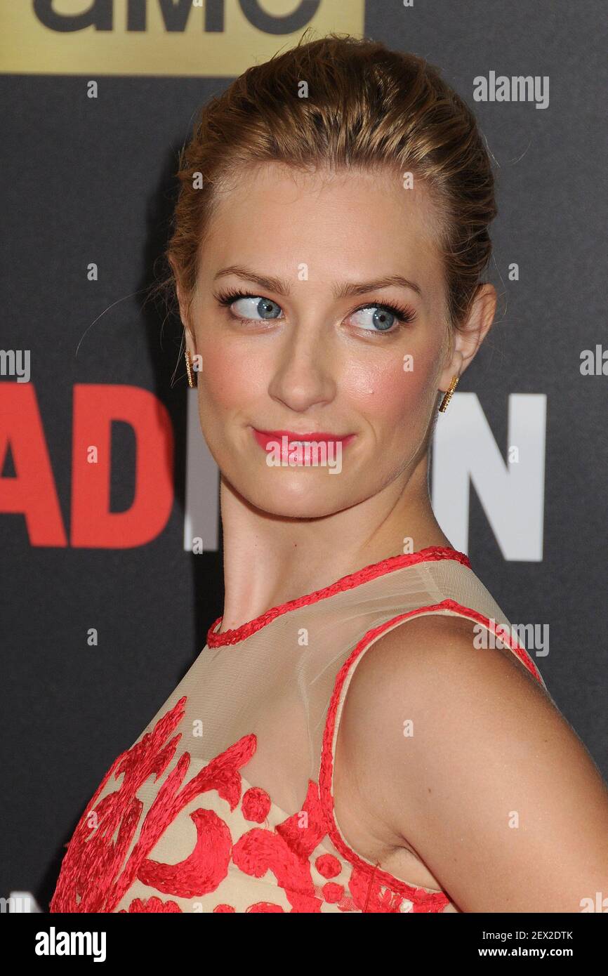 25 March 2015 - Los Angeles, California - Beth Behrs. "Mad Men" Final 7 ...