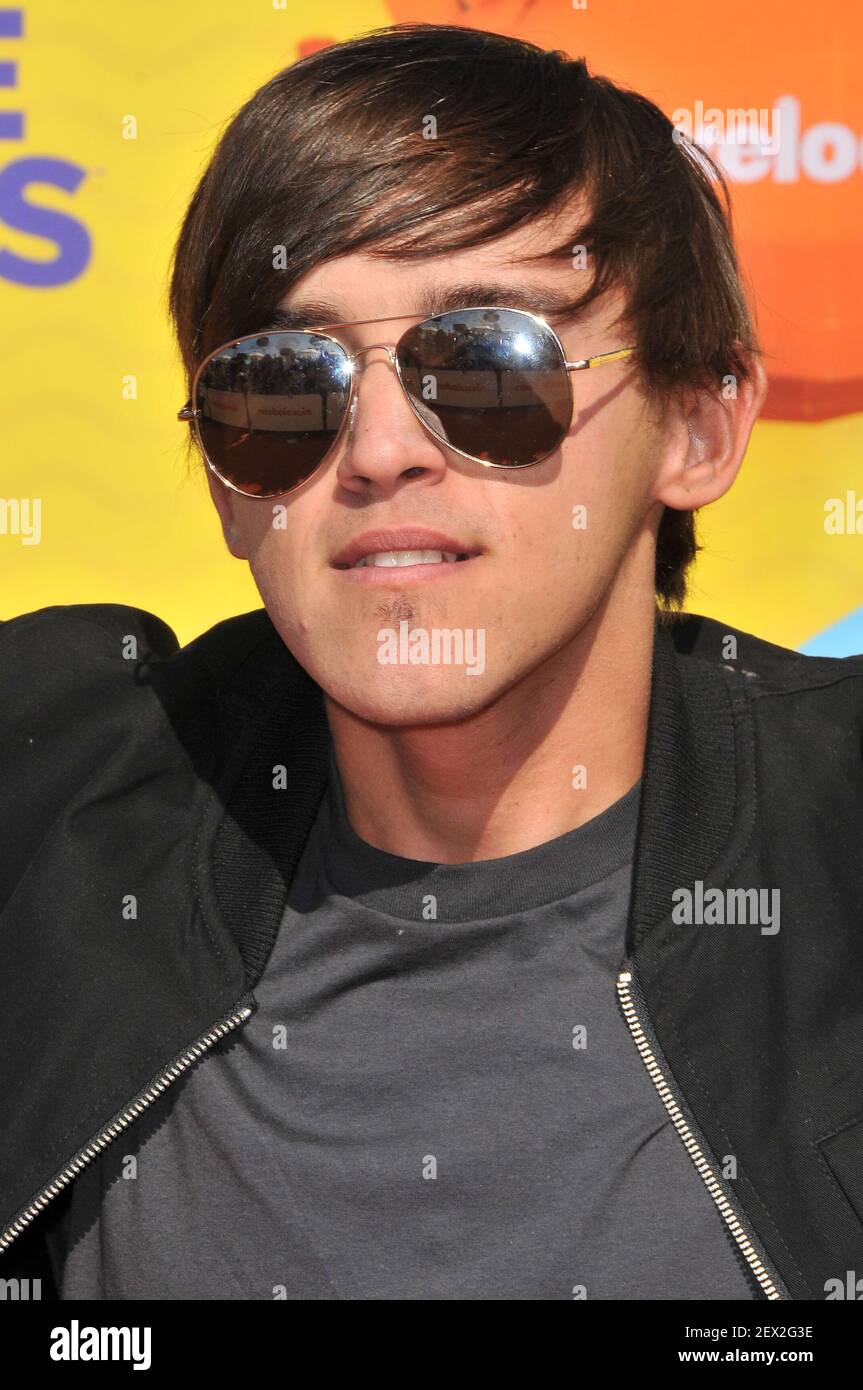 Beau Brooks of The Janoskians arrives at the Nickelodeon's 28th Annual ...