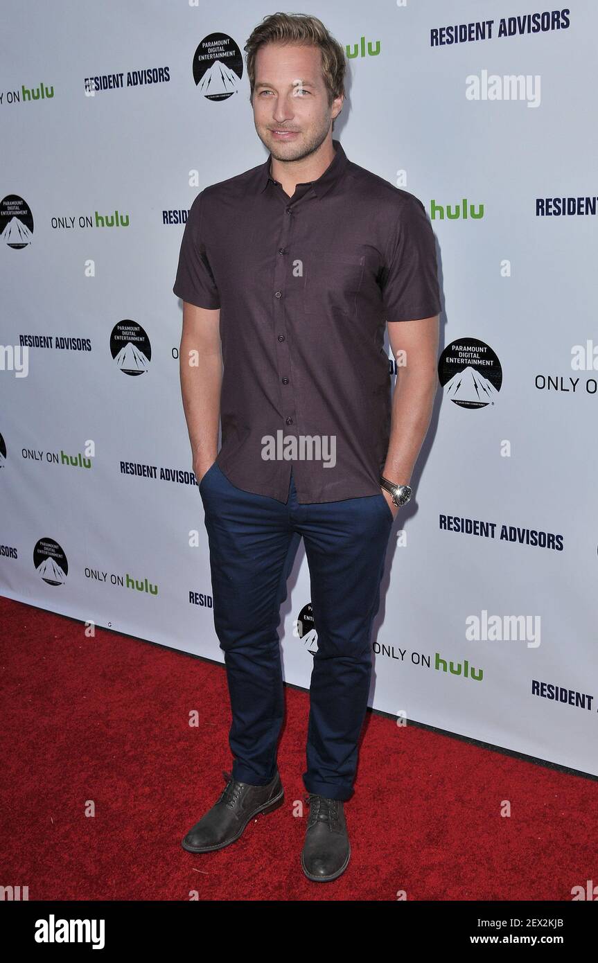 Ryan Hansen arrives at Hulu's "Resident Advisors" Los Angeles Premiere ...