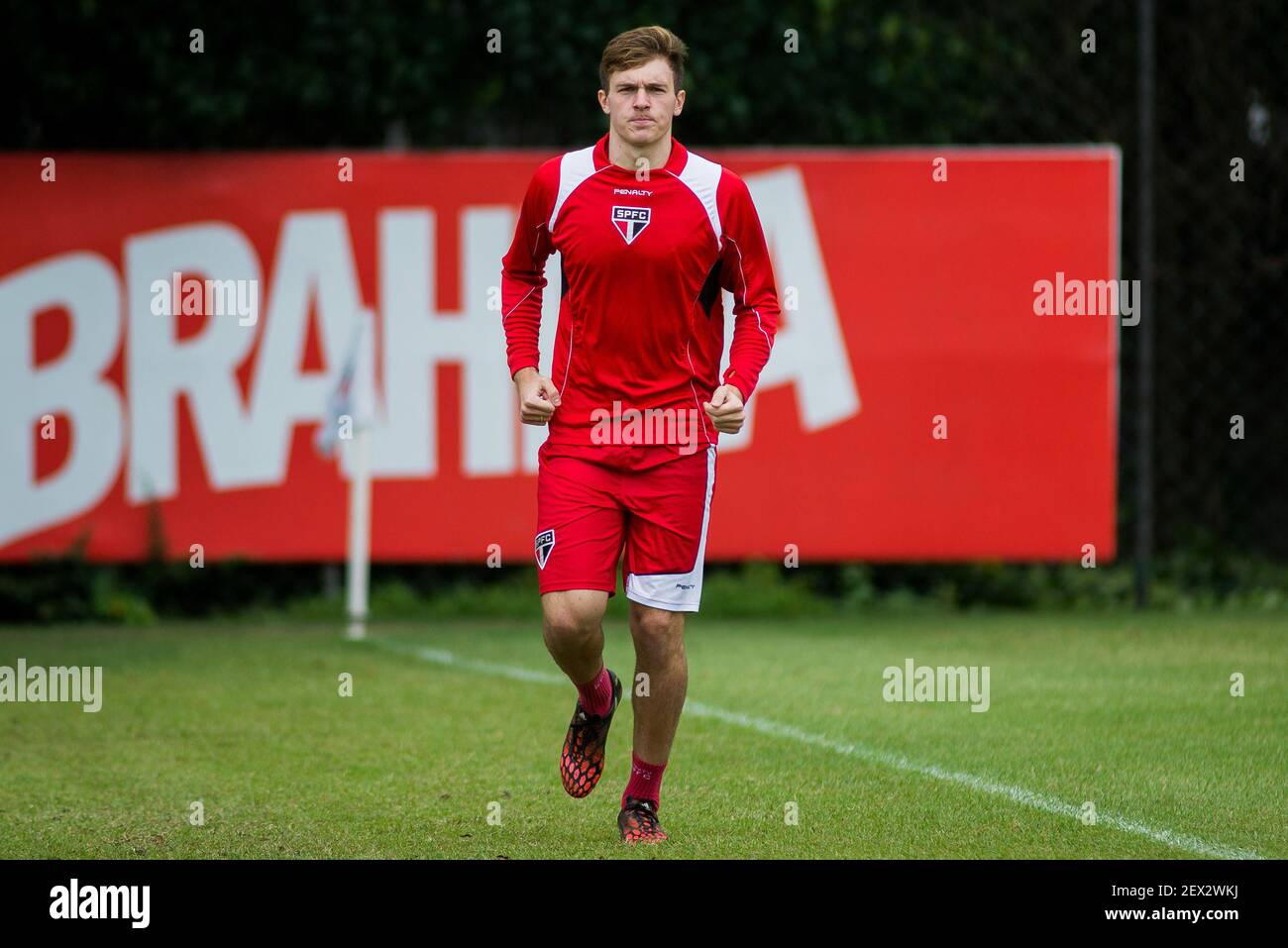 SÃƒO PAULO, SP-07.04.2015: TRAINING of the SPFC-Lucas Perri during ...