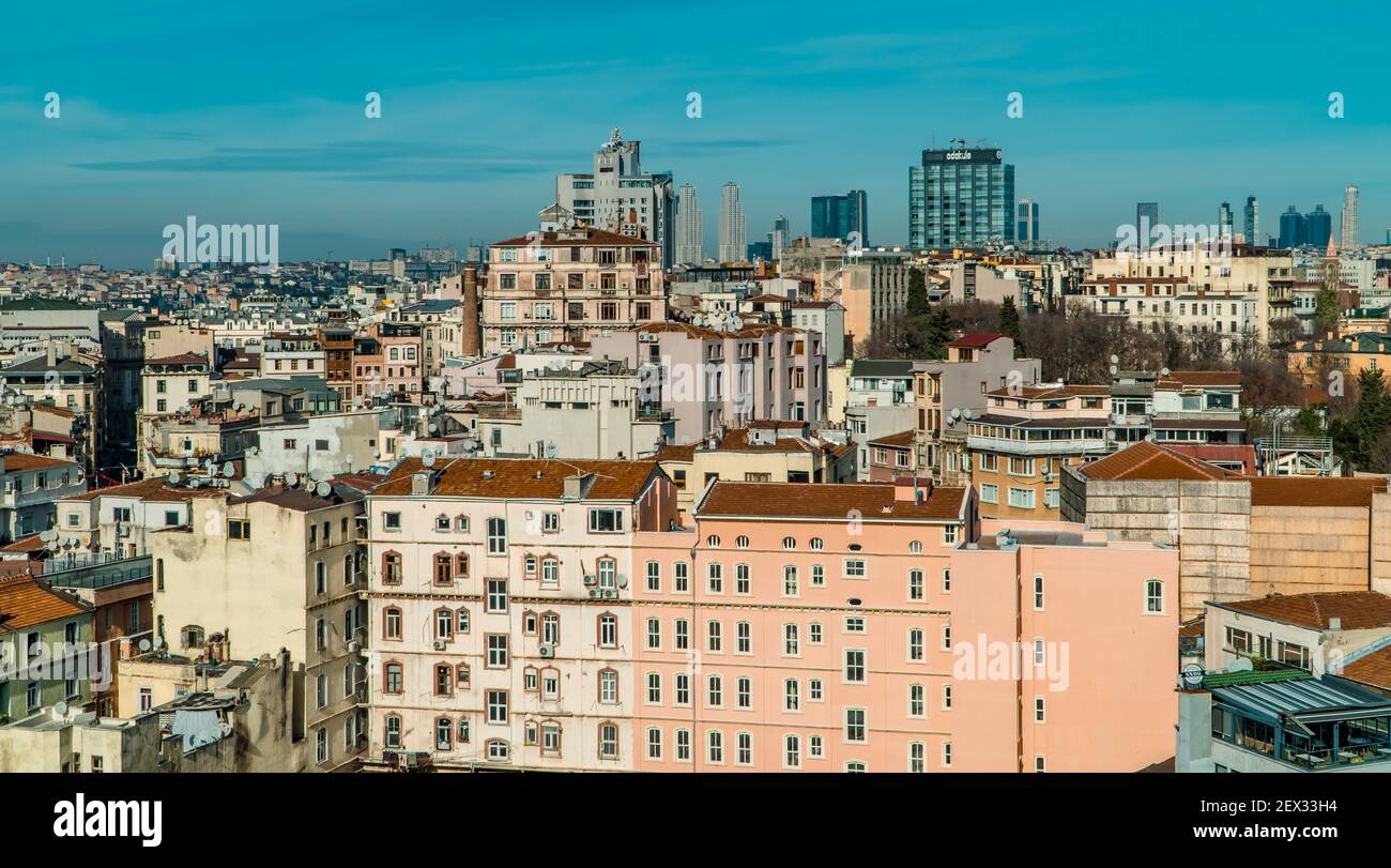 Side view tall building hi-res stock photography and images - Alamy