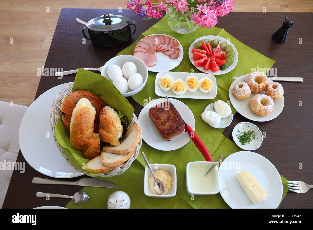 Easter breakfast table in Poland. Easter foods in Europe Stock Photo ...