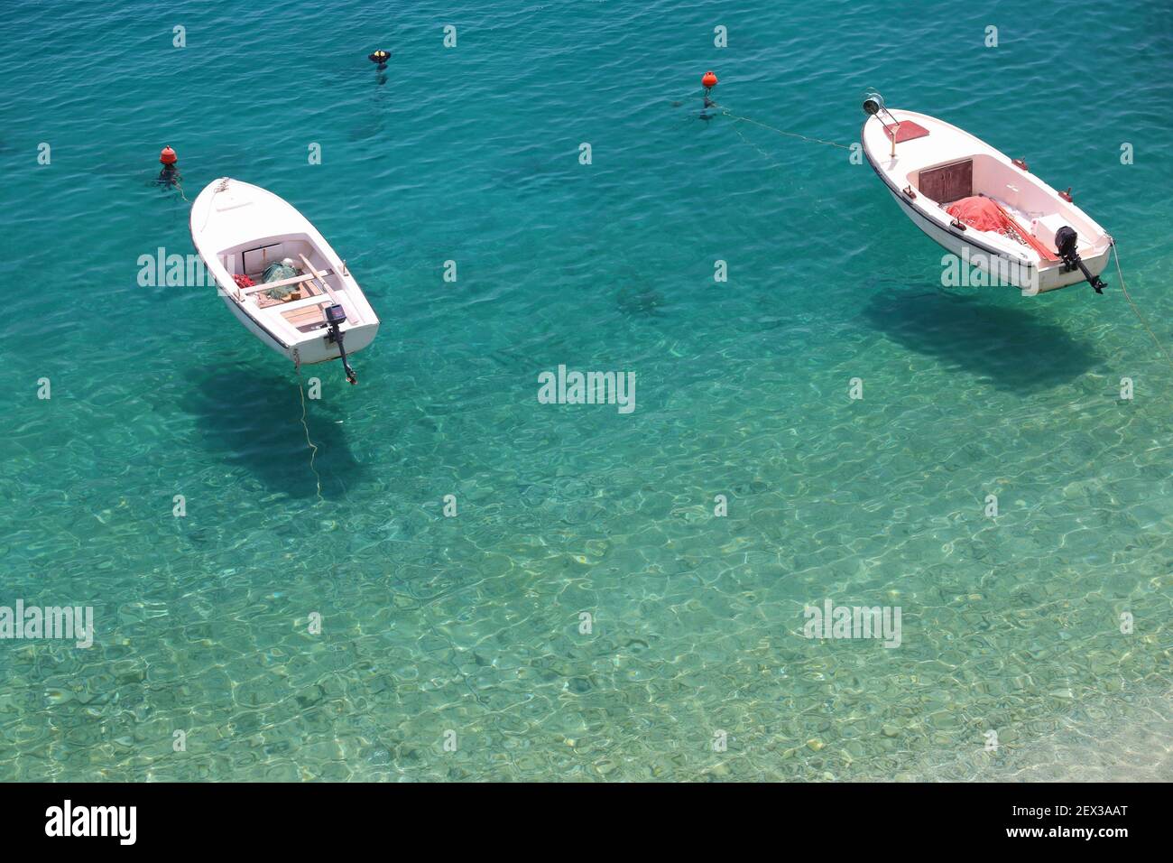 Brela, Croatia. Adriatic Sea nature. Podrace beach levitating boats ...