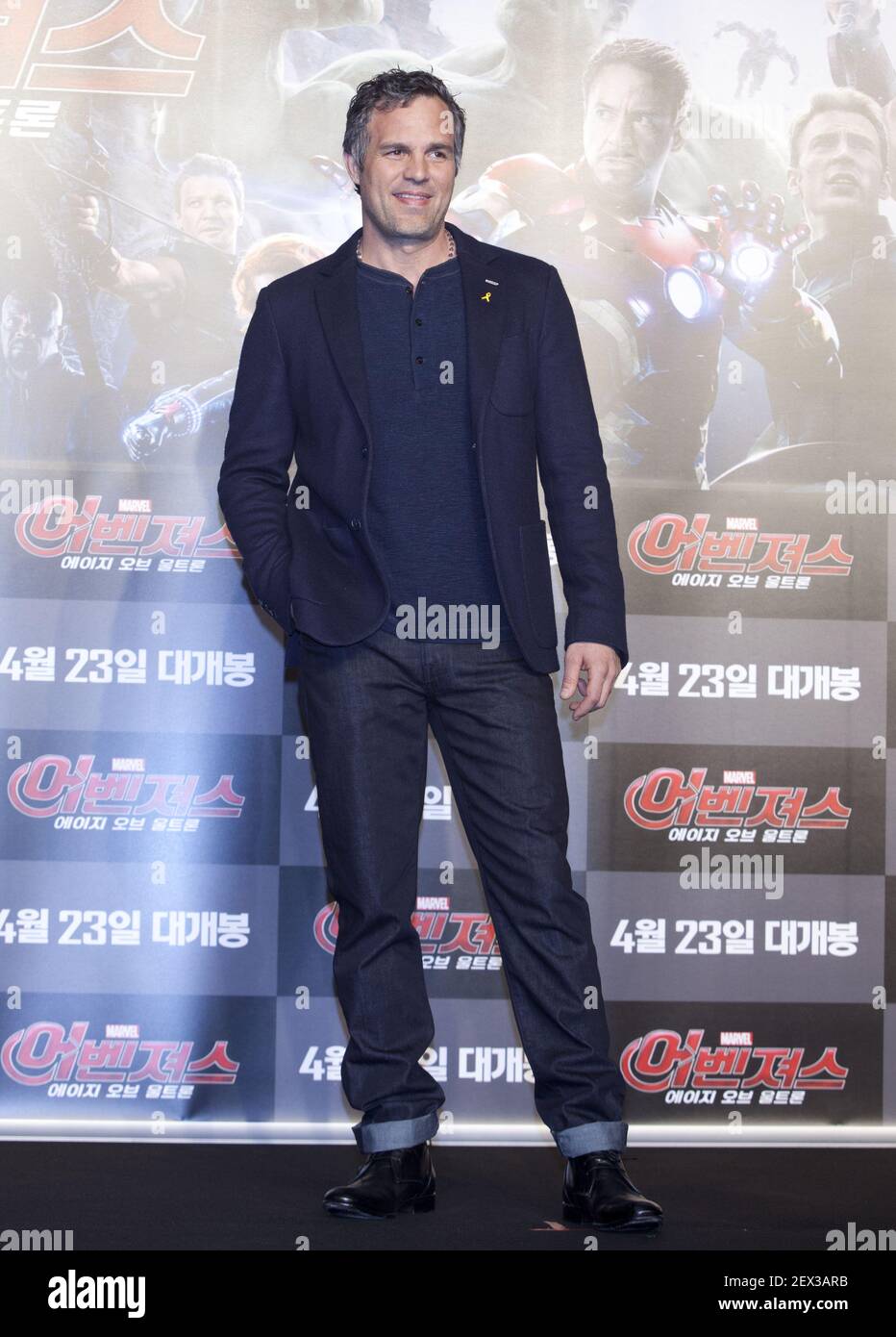 17 April 2015 - Seoul, South Korea : (L to R) Actor Robert Dawney Jr ...