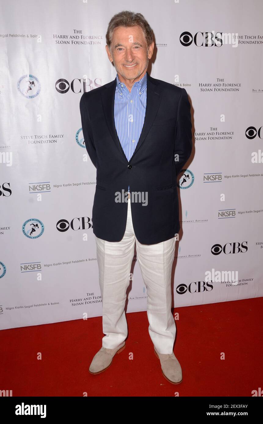 20 April 2015 - Tarzana, California - Ron Silverman. Arrivals for the ...