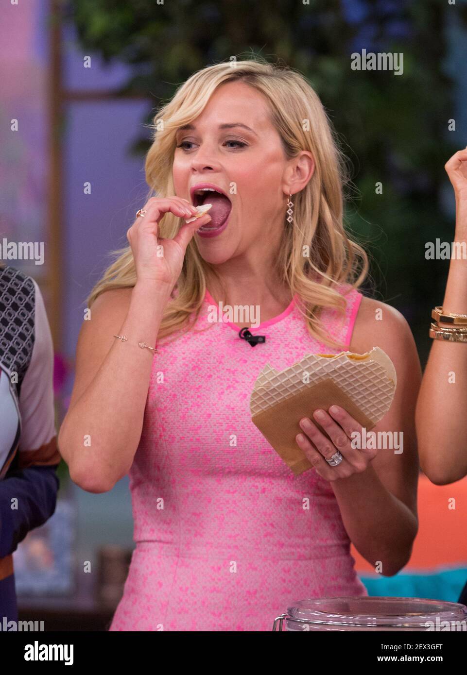 MIAMI - FL, APRIL 21: Reese Witherspoon is seen during "Despierta ...