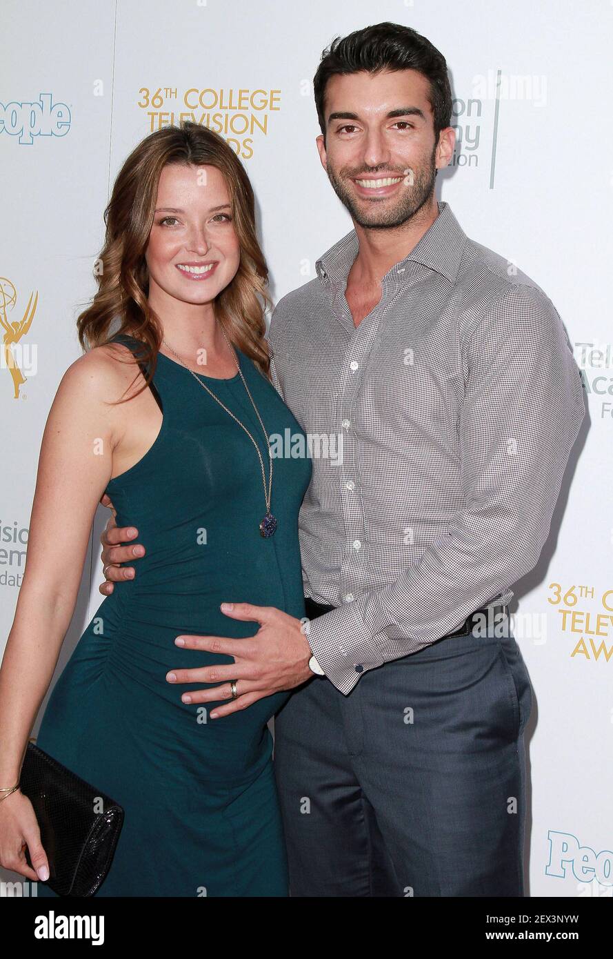 23 April 2015 - Sherman Oaks, California - Justin Baldoni, Emily Foxler ...