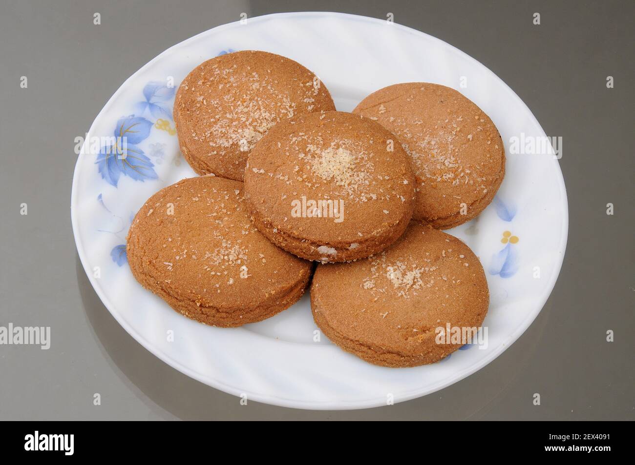 Indian homemade cookies hi-res stock photography and images - Alamy