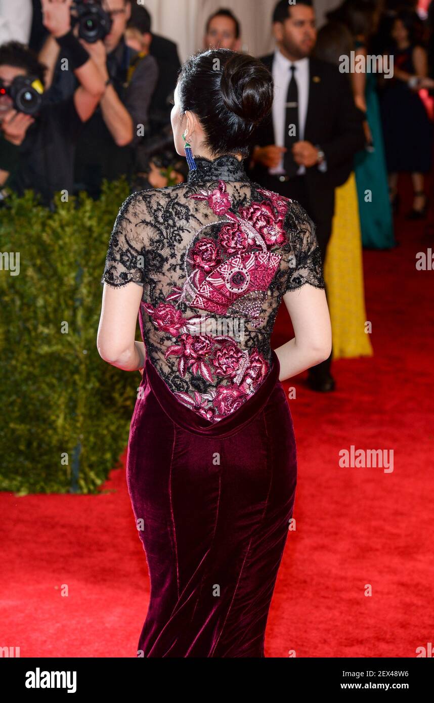 Actress and Co-Chair Gong Li arrives at the 2015 Costume Institute Gala ...