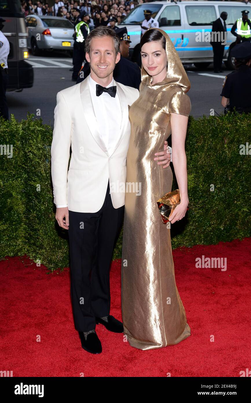 04 May 2015 - New York, New York- Anne Hathaway, Adam Schulman. "China ...