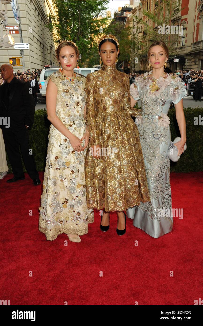 Brie Larson, Courtney Eaton, Annabelle Wallis arrives to the Costume ...