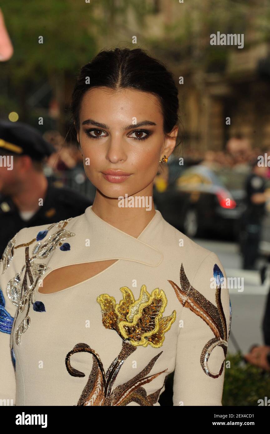 Emily Ratajkowski arrives to the Costume Institute Benefit celebrating ...