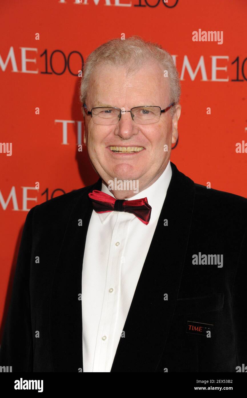 Sir Howard Stringer arrives to the 2015 Time 100 Gala Celebrating the ...