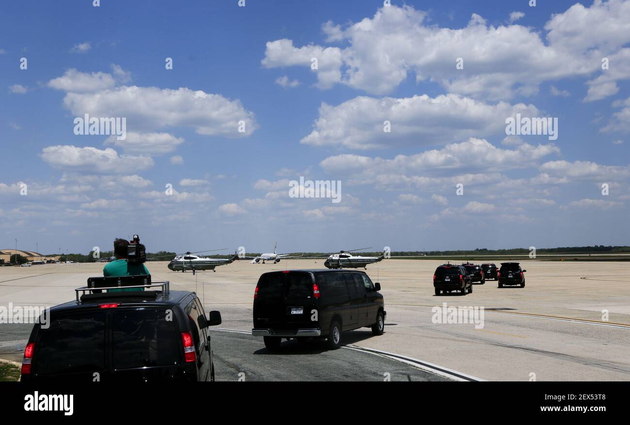 The motorcade drives on the tarmac of Joint Base Andrews as Us ...