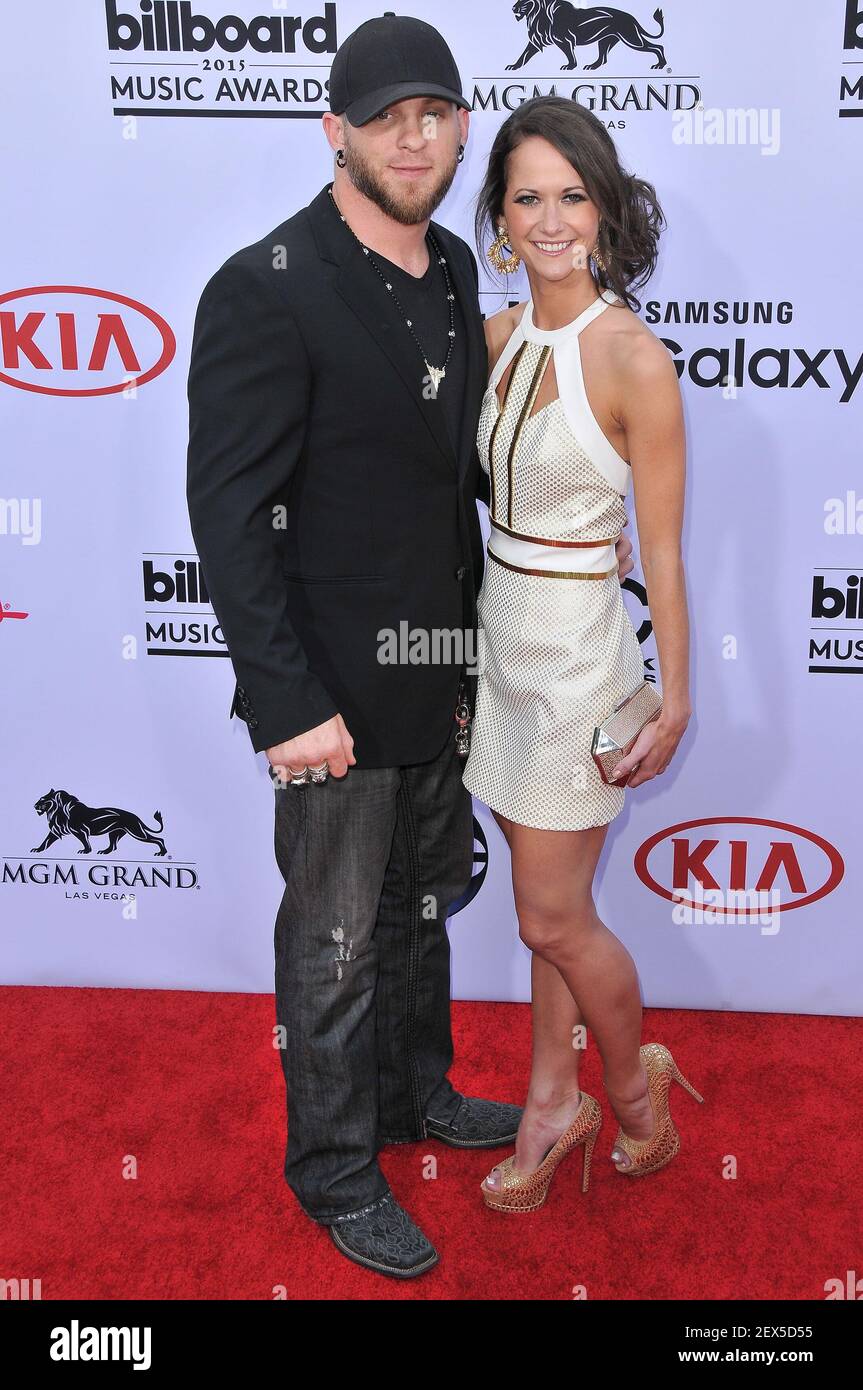 (L-R) Brantley Gilbert and Amber Cochran arrives at the 2015 Billboard ...