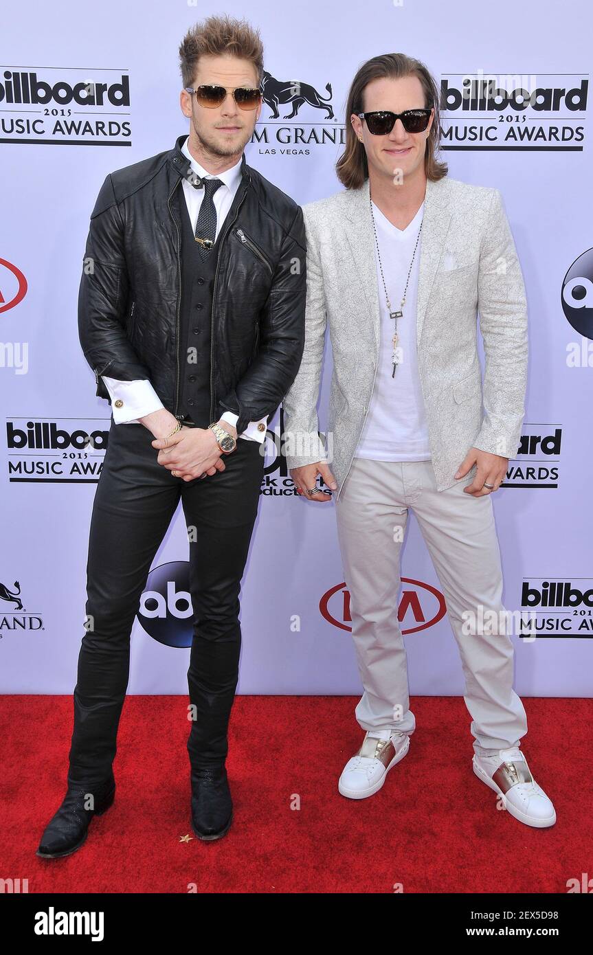 Florida Georgia Line arrives at the 2015 Billboard Music Awards held at ...