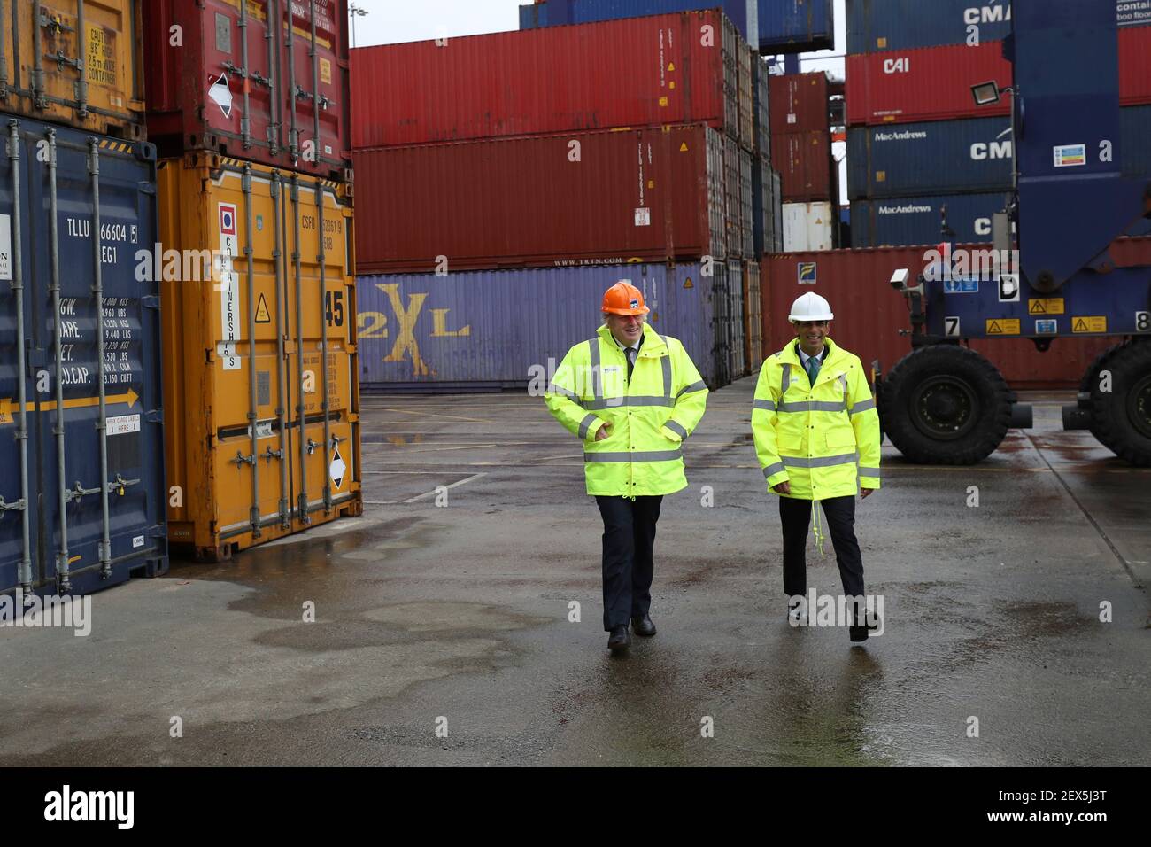 Rishi sunak walk hi-res stock photography and images - Alamy