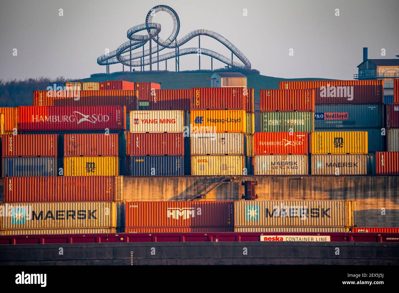 Container Terminal, Gateway West Terminal, Logport 2, cargo ship, in ...