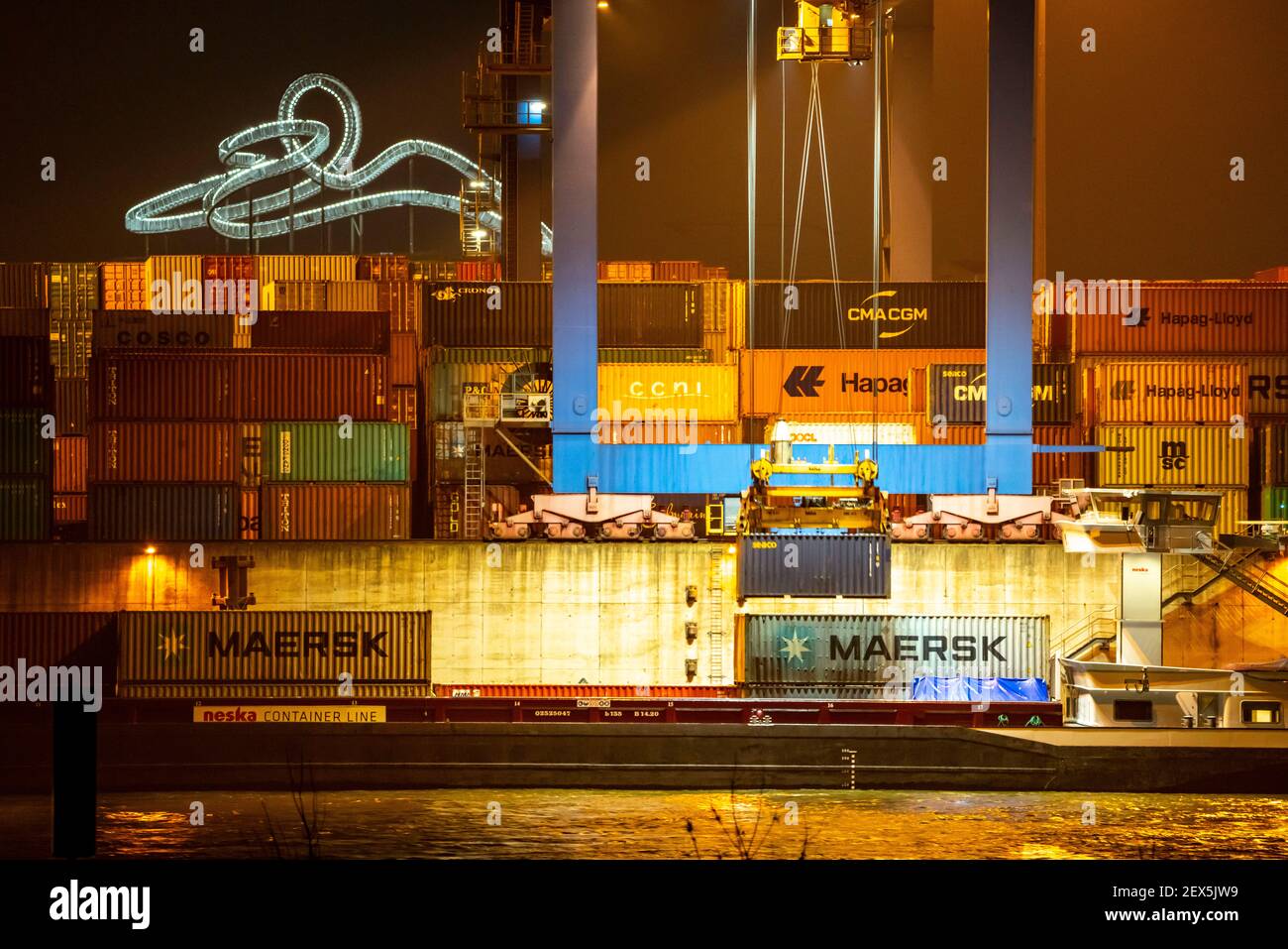 Container Terminal, Gateway West Terminal, Logport 2, cargo ship, in ...