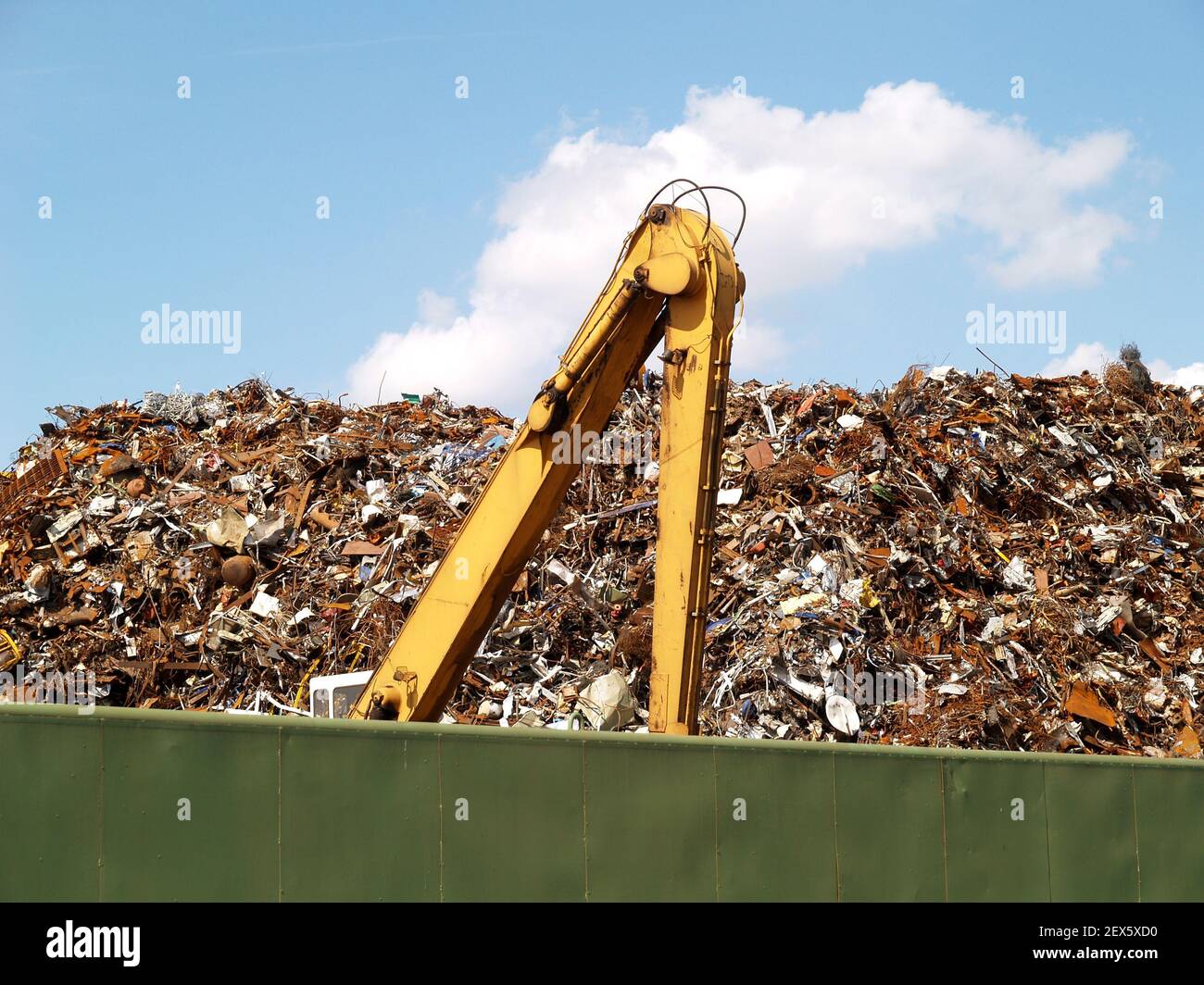 Recycling germany machine hi-res stock photography and images - Alamy