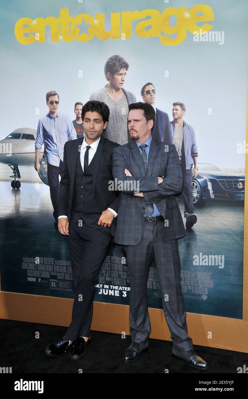 (L-R) Adrian Grenier and Kevin Dillon arrives at the "Entourage" Los ...