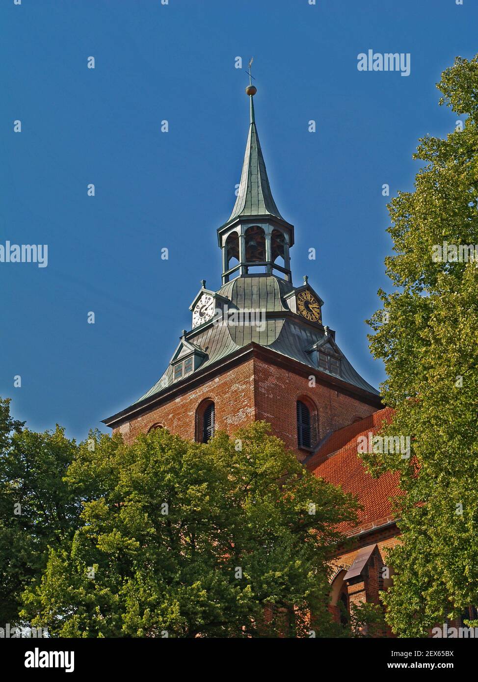 Lower curch hi-res stock photography and images - Alamy