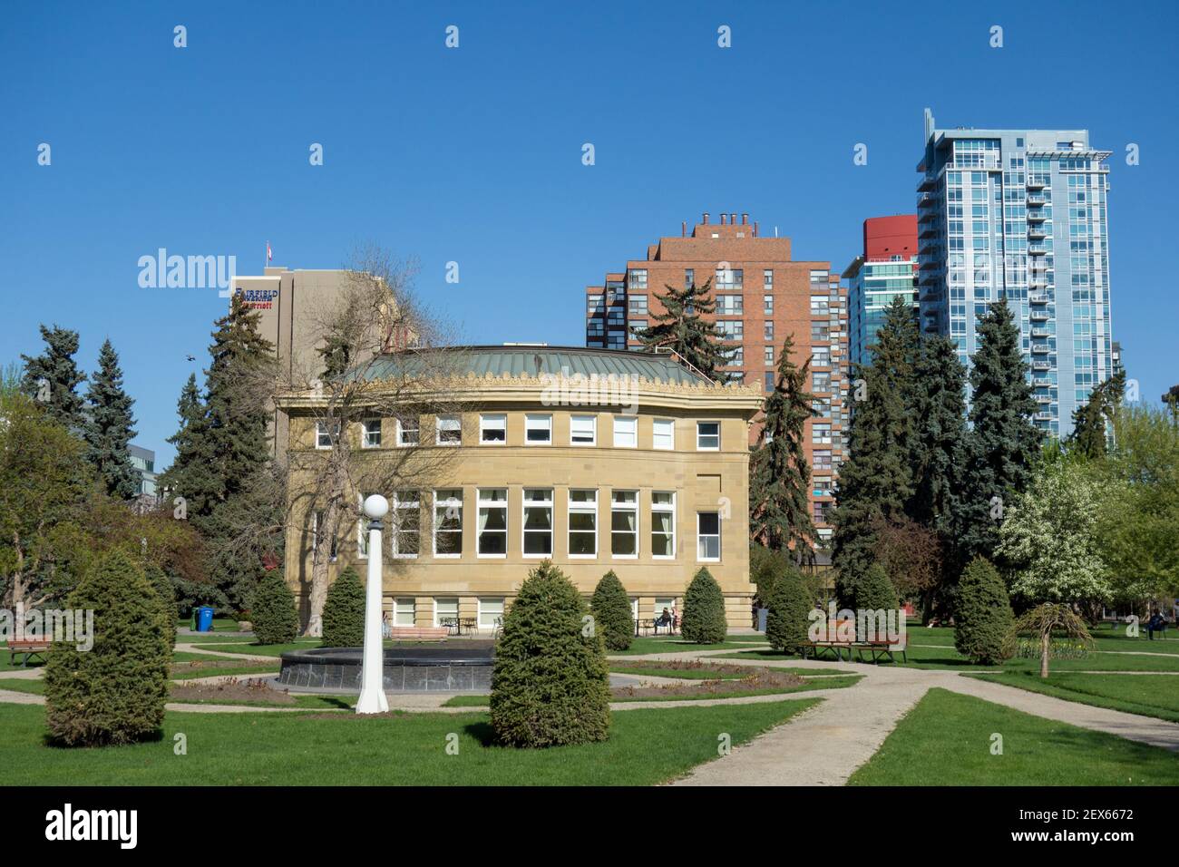 Memorial Park Library, part of the Calgary Public Library System in ...