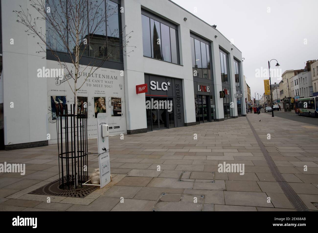 Cheltenham shopping hi-res stock photography and images - Alamy