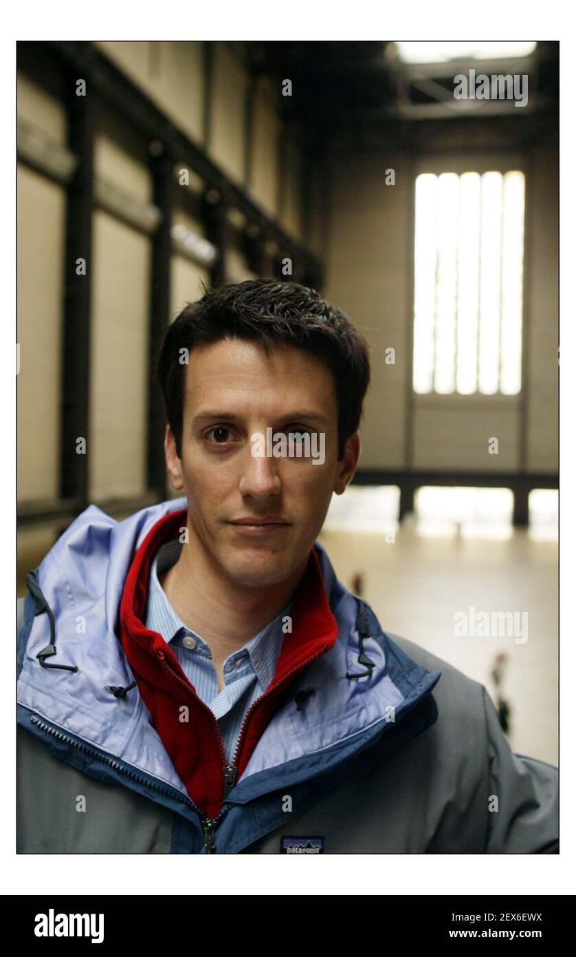 Tate modern unilever series hi-res stock photography and images - Alamy