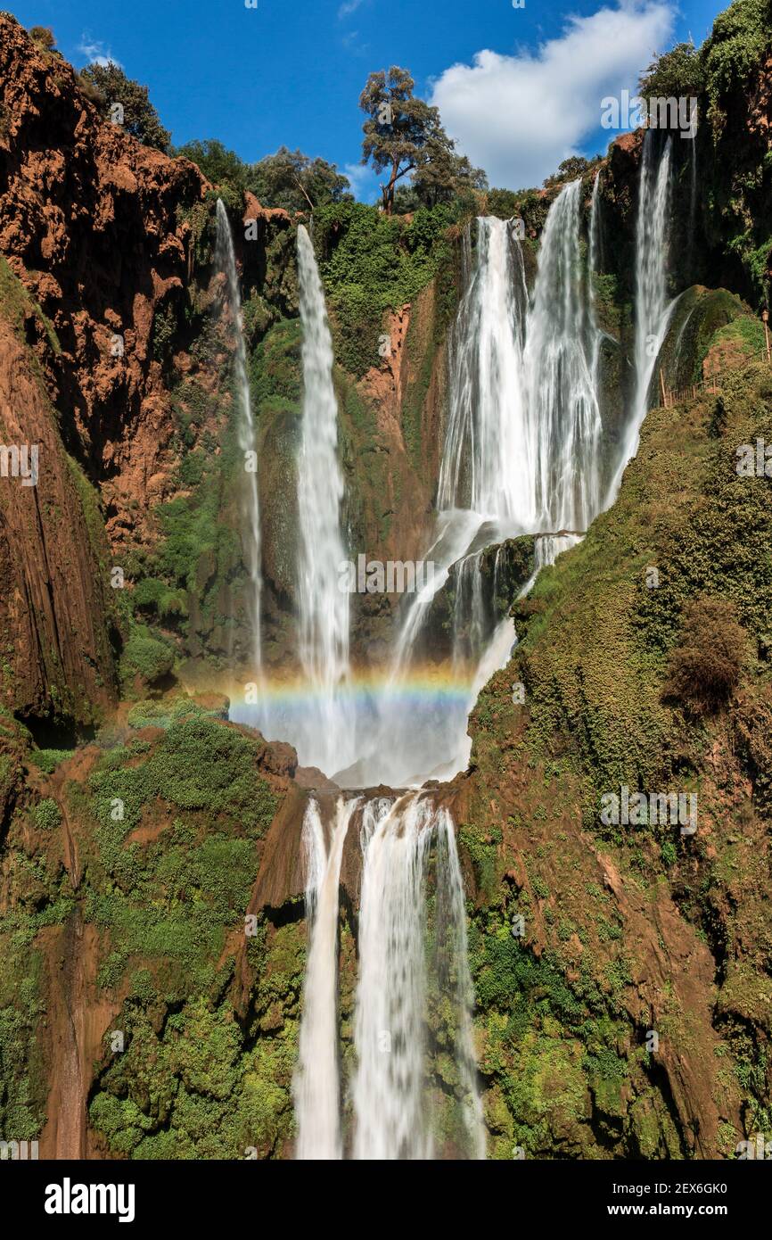 Morocco, Cascades d'Ouzoud, waterfalls tumbling over a cliff side Stock ...