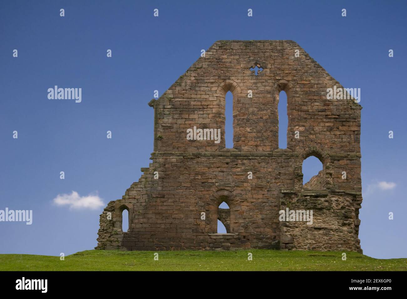 Monastery ruins hi-res stock photography and images - Alamy